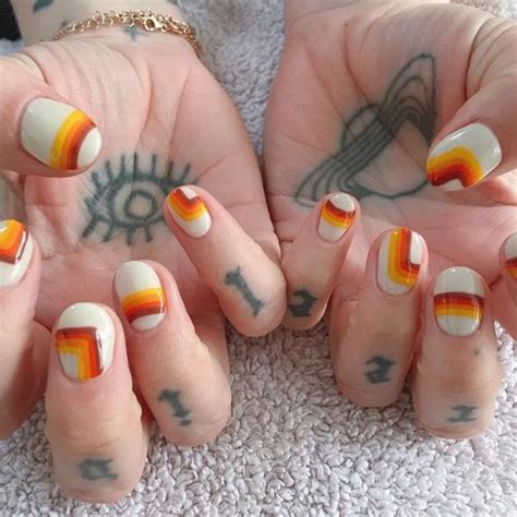 Keshas Nail Polish And Nail Art Steal Her Style