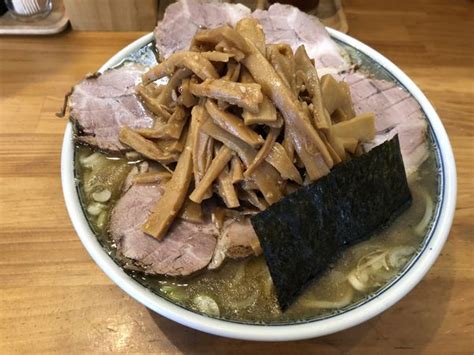 『新・塩メンマチャーシュー中』自家製中華そば としおかのレビュー ラーメンデータベース