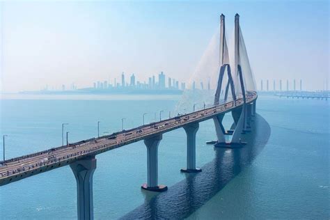 Devendra Fadnavis Pursues Funding Closure For Mumbais Most Ambitious