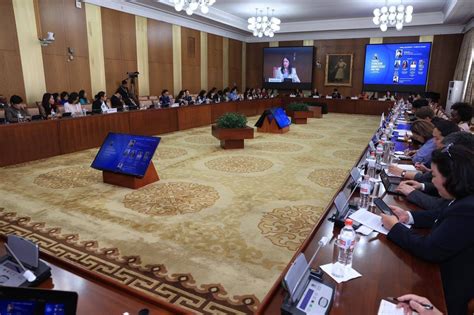 ﻿Уур амьсгалын өөрчлөлт Хүрэн эдийн засгаас ногоон руу шилжих нь зүйтэй