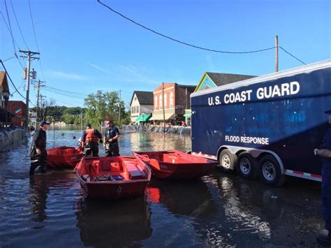 Photos Of Flooding Sandbagging Efforts Across Missouri Day 2 Fox 2