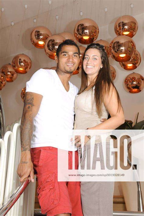 Kevin Prince Boateng AC Milan Mit Seiner Frau Jenny