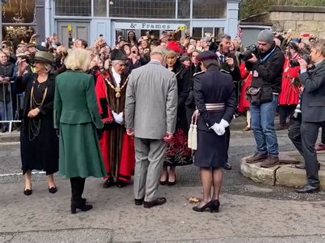 Watch The Moment Eggs Were Thrown At The King In York And Police
