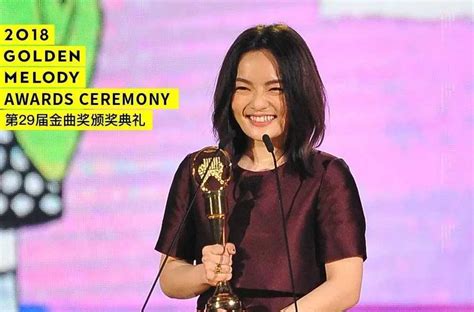 一爱难求钢琴谱 徐佳莹 咏叹爱恨 扶摇无极相爱曲折相守亦难 简谱网