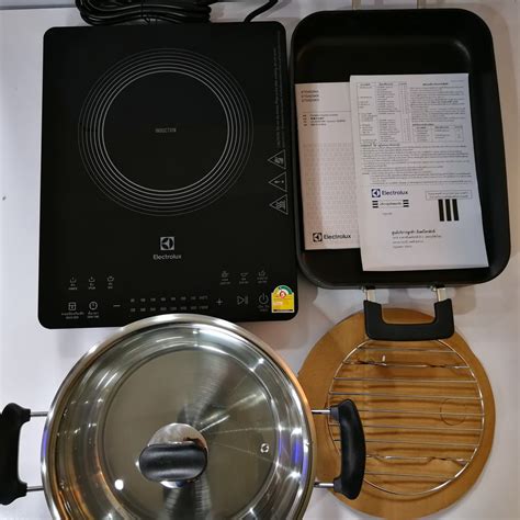 Electrolux เตาแม่เหล็กไฟฟ้า รุ่น Etd42skr ฟรี กระทะ หม้อ ตะแกรงสำหรับ