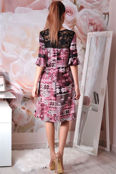 Рокля със свободна кройка | Trendo.bg