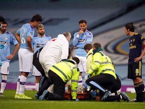 Schock Zum Neustart In England Mancity Star Im Krankenhaus Mopo