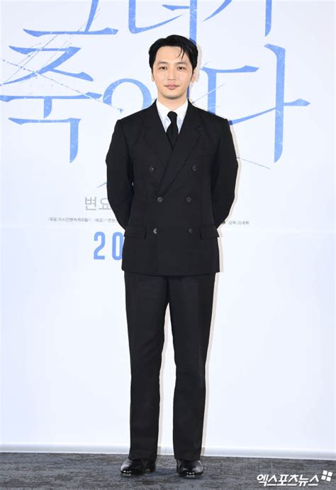 변요한 깔끔한 수트핏 엑s Hd포토