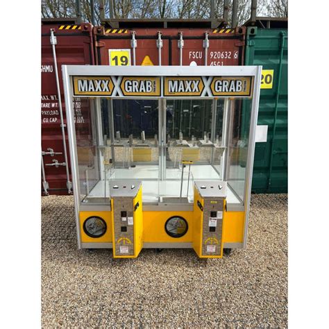 Used Maxx Grab Evolution Double 2 Player Crane Grabber Claw Machine