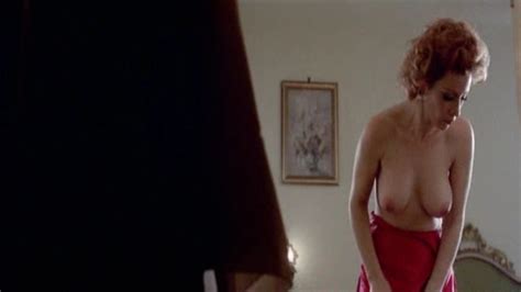 Naked Paola Senatore In Come Cani Arrabbiati
