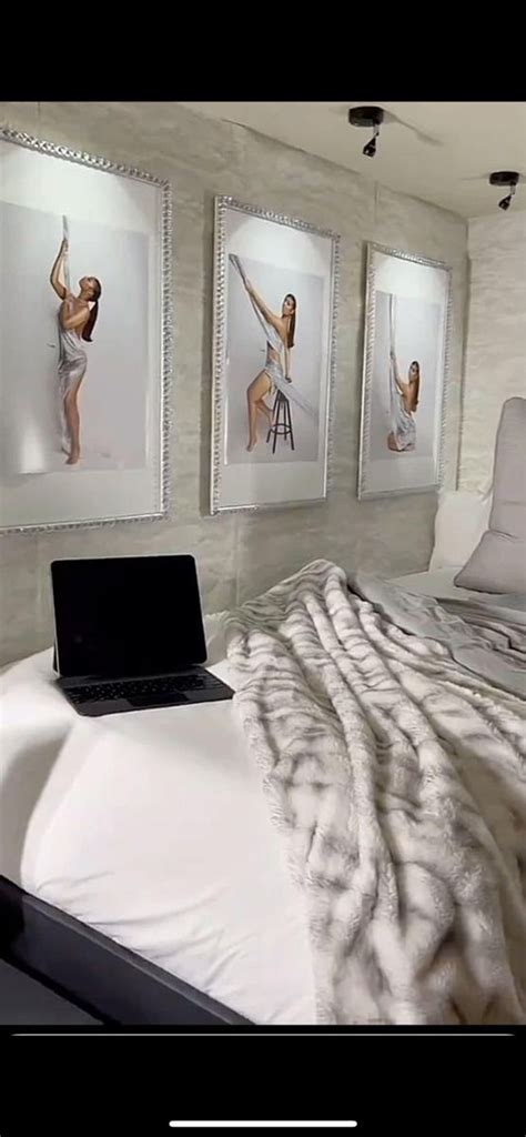 Laila R Adl Kullan C N N Cute Room Decor Panosundaki Pin