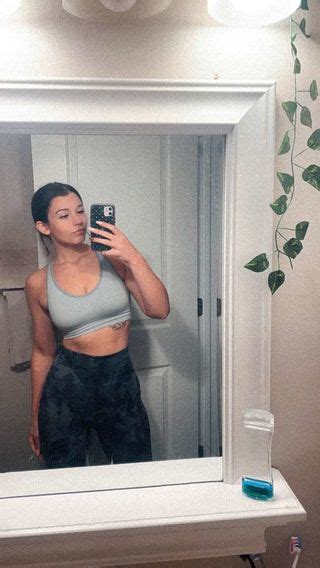 Ayytrae Angelicatrae Nude Onlyfans Nudostar Tv