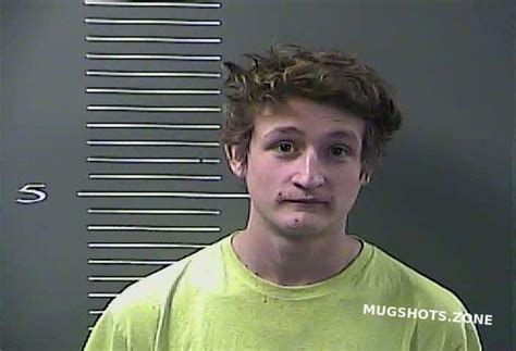 Isaac Wright 01052025 Big Sandy Mugshots Zone