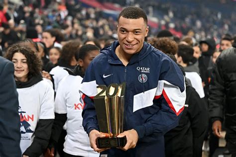 PSG Nantes Les mots forts de Mbappé après son record