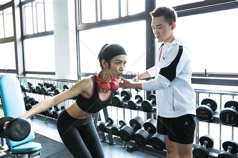 Lovepik صورة  501089093 Id صورة فوتوغرافية بحث صور مدرب مدرب