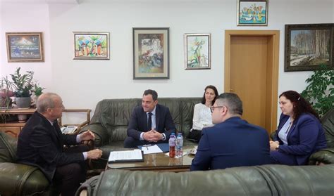 Партньорство с Агенция „Митници“ за опростяване на митническите
