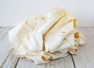 How To Get Rust Marks Out Of Fabric Adorn The Table