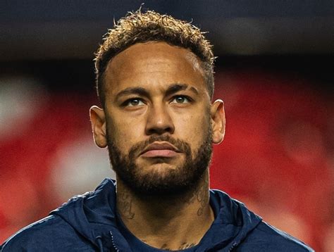 11 Most Desirable Neymar Beard Styles To Wear In 2023