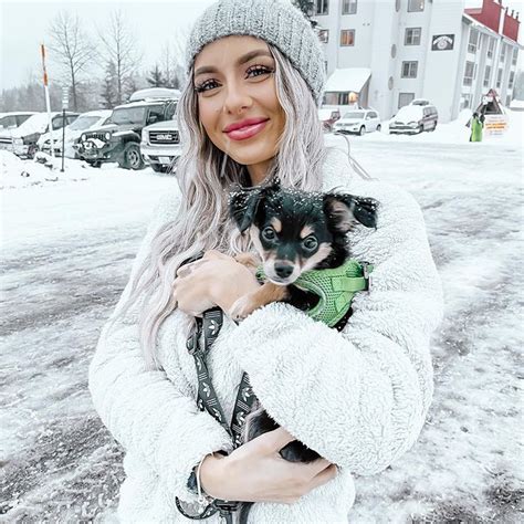 Danielle Renaee биография рост вес размер груди