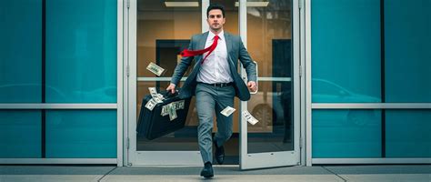 How Triangulation Fraud Works Red Flags And How To Prevent