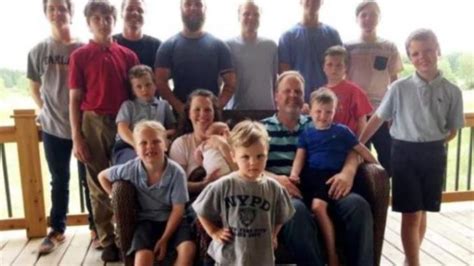 У сімї де є 14 синів нарешті наро дилася принцеса Интересное тут