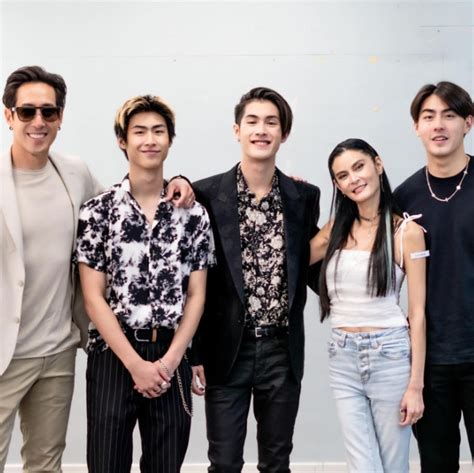 ปิ่น เก็จมณี ประวัติดาราสาวหุ่นแซ่บ ภรรยานักร้องดังยุค 90 เจ เจตริน