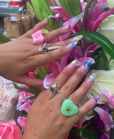 ☻︎ 𝐀𝐥𝐚𝐧𝐚 𝐎𝐇𝐞𝐫𝐥𝐢𝐡𝐲 ☹︎ On Instagram “ Andy Cheeks Sandyliang Deandicriscio” Engagement Rings