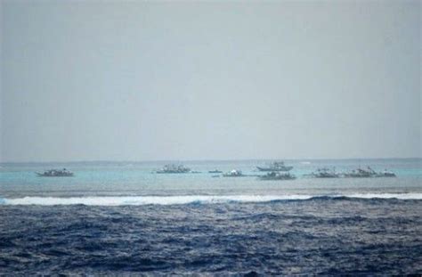 中国百艘舰船集结黄岩岛：菲律宾国内已乱套黄岩岛事件黄岩岛对峙新浪新闻