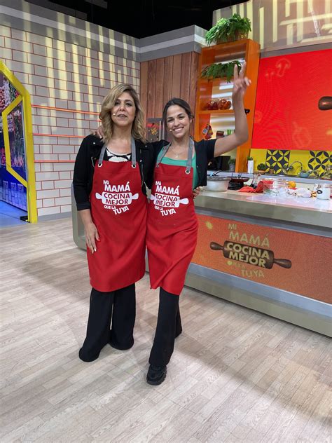 Raysa Ortiz Mi mamá y yo hicimos una gran dupla en la cocina la amo