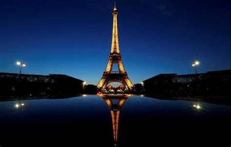 La Torre Eiffel Por Dentro Así Es La Histórica Obra Maestra De La