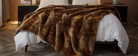 Homfine Luxury Faux Fur Throw Blanket Long Fluff Fuzzy Super Thick