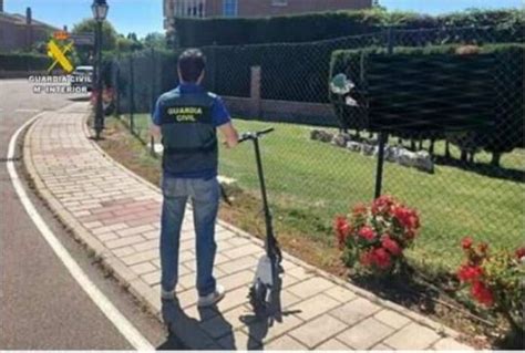 La Guardia Civil Detiene A Tres Jóvenes Por Robo Con Violencia E
