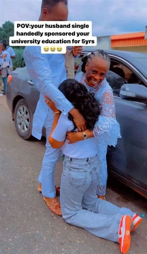 𝐏𝐫𝐢𝐧𝐜𝐞 𝐖𝐨𝐧𝐨𝐝𝐢 On Linkedin Nigerian Lady Kneels To Appreciate Husband