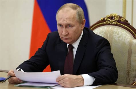Rusia celebra un año nuevo deslucido en pleno conflicto en Ucrania La