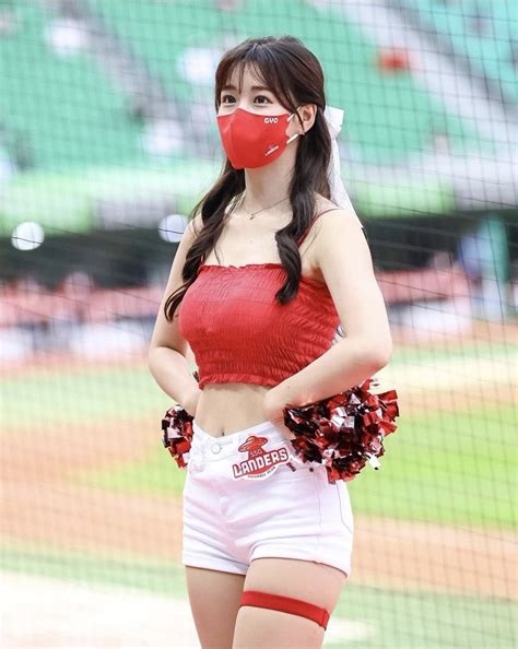 김도아 치어리더 김도아 치어리더 작은악마 Ljk0728