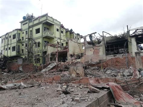 ကျောက်မဲမှာ လေကြောင်းတိုက်ခိုက်မှုကြောင့် နေအိမ်နှစ်ဆယ်နီးပါးပျက်စီး — မြန်မာဌာန