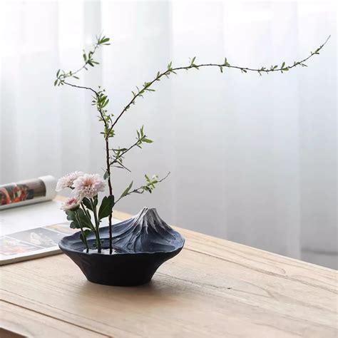 Mount Fuji Ikebana Vase Ikebana Vases Ikebana Ikebana Arrangements