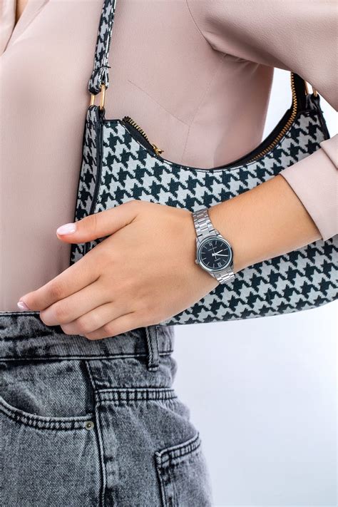 ساعت مچی زنانه کاسیو مدل Casio Ltp V005d 1b2udf کاسیو تهران