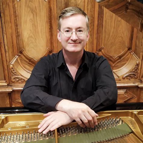 Gastprof Byron Knutson Universität Der Künste Berlin