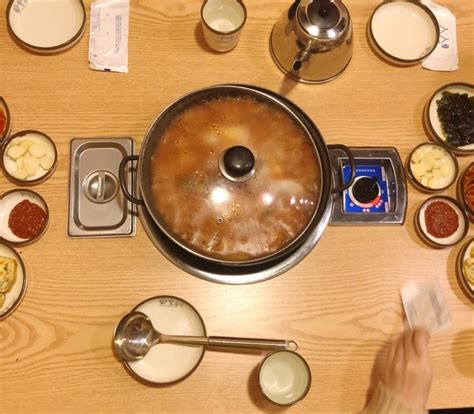 전국맛집 월수금통돼지김치찌개 사실 옛날부터 단골이예요 네이버 블로그
