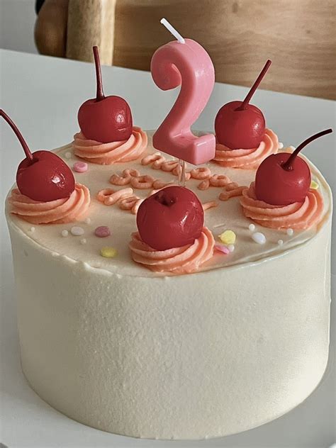 두돌아기 생일 케이크는 레터링케이크 드뮤어 에서 네이버 블로그