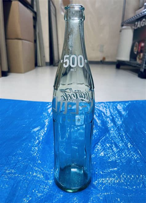 Yahooオークション コカ・コーラ 500ml 空き瓶 Coca Cola