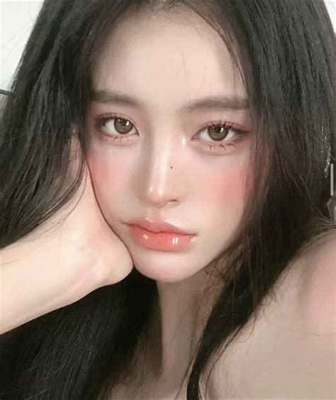 Pin by 123 on メイクスキンケアカワイイ人 Makeup face charts Korean beauty