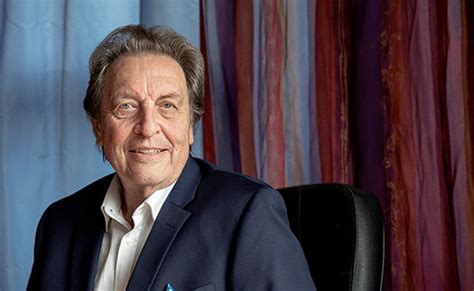 After Elon Musks Strong Denial Father Errol Visits Musks Emerald