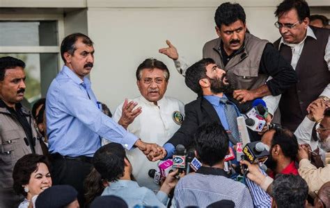 Musharraf Returns To Pakistan The New York Times