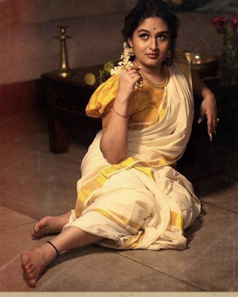 Prayaga Martins Feet