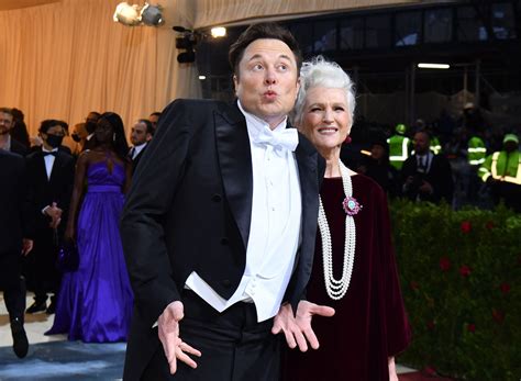 Musk Desembarca No Brasil Em Meio A Denúncia De Assédio Sexual