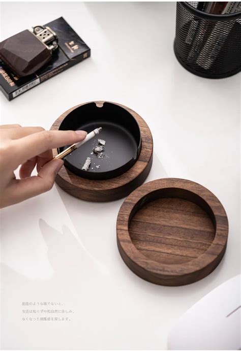 CENDRIER Black Cendrier rond avec couvercle coupe vent fumée noix