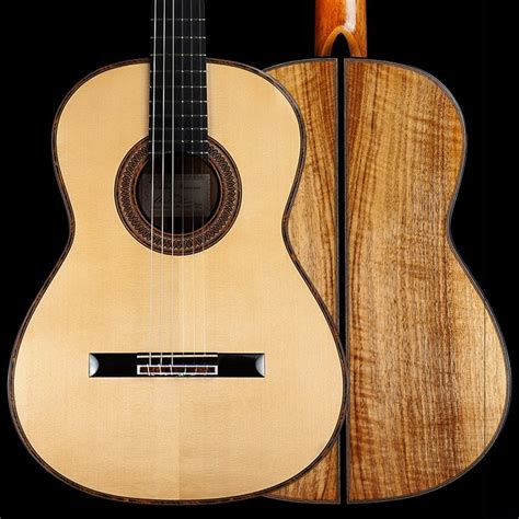 Stanzione Andrea Classical Gutiar Spruce And Walnut
