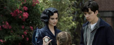 ۱۰ اقتباس سینمایی از کتابها که خیلی بد از آب در آمدند